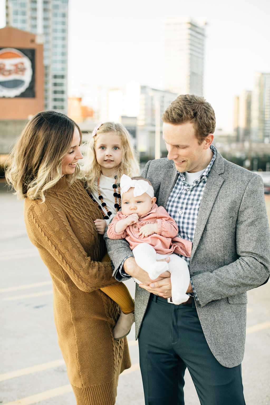 Richey Family | Dallas Parking Garage Family Photos | Dallas, TX ...