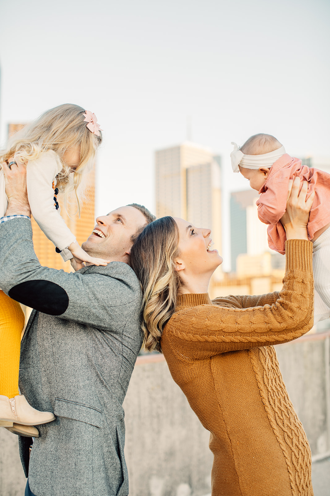Richey Family | Dallas Parking Garage Family Photos | Dallas, TX ...