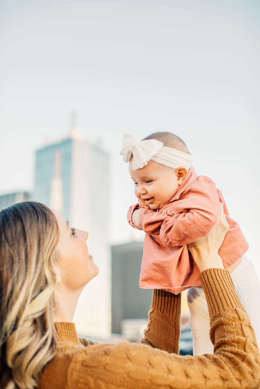 Richey Family | Dallas Parking Garage Family Photos | Dallas, TX ...